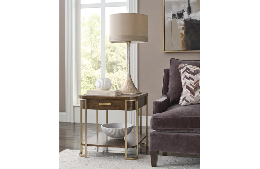 END TABLE Room Image 1