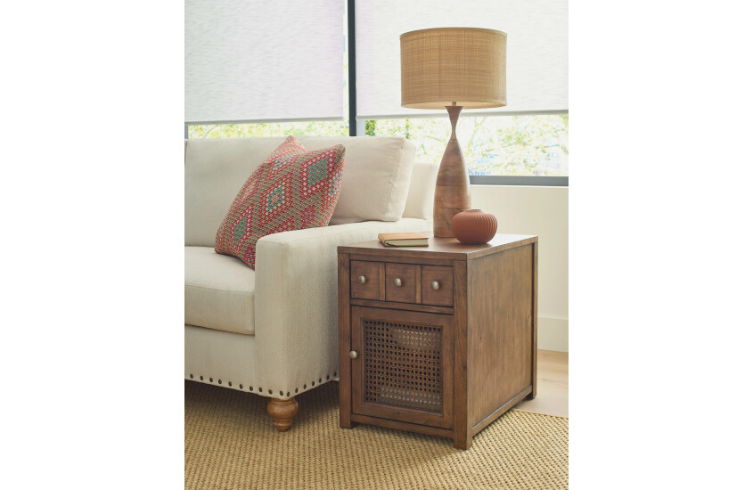 RECTANGULAR CHAIRSIDE CHEST Room Image 1