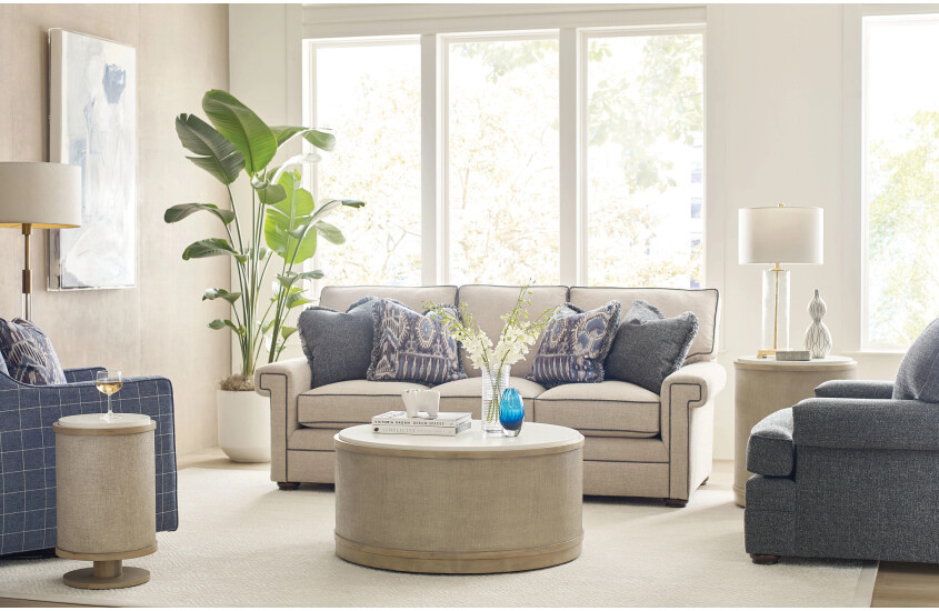 ROUND COFFEE TABLE Room Image 1