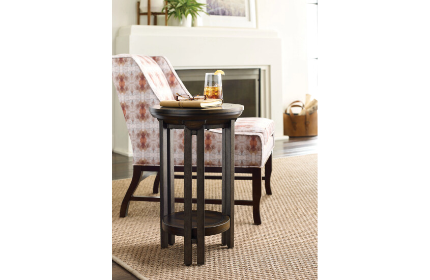 ROUND CHAIRSIDE TABLE Room Image 1
